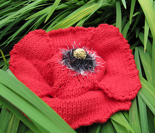 Ravelry: Baby Poppy Beanie pattern by Christine Grant