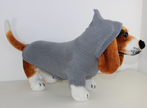 Ravelry: Simple Dog Hoodie pattern by Christine Grant