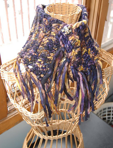 Ravelry: Super Quick and Easy Scarflette pattern by Elizabeth Ann White