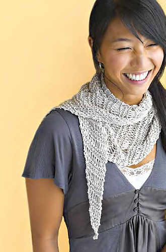 Ravelry: Linen Summer Wrap pattern by Mags Kandis