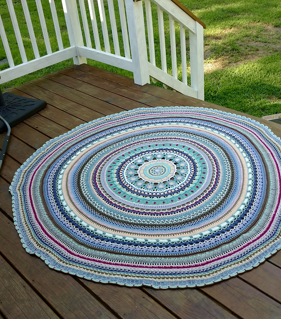 Ravelry: Queen Mandala Throw pattern by Annamarie Esterhuizen