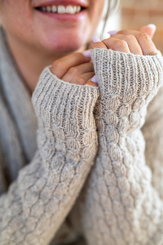 Ravelry: Abloom pattern by Anne Ginger