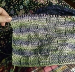 Ravelry: maliboobarbie's Squares and Squares