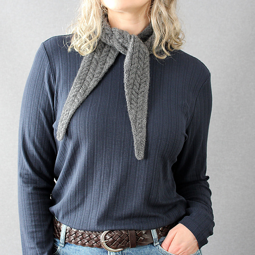 Ravelry: Elisabeth Scarf pattern by Lisa Hannes