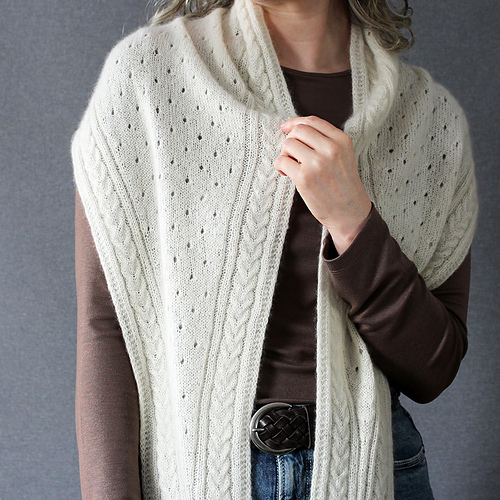 Ravelry: Sparkling Water Wrap pattern by Lisa Hannes