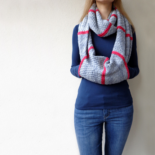 Ravelry: Roo-Loop pattern by Lisa Hannes