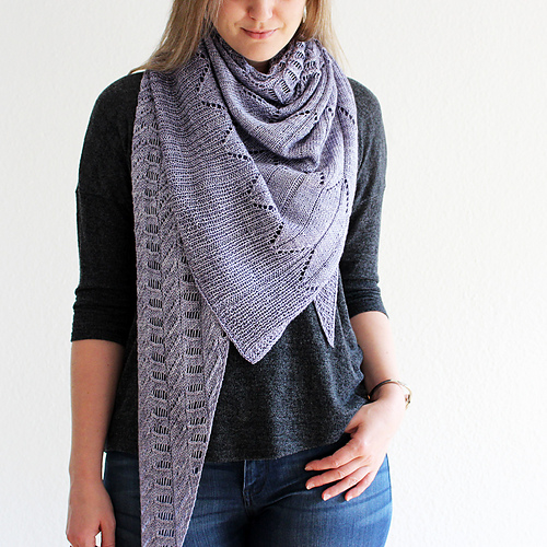 Ravelry: Morning Stillness pattern by Lisa Hannes