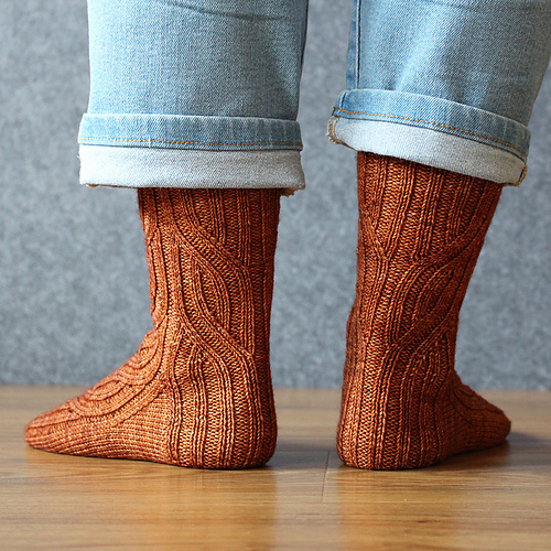 Ravelry: Coral Reef Socks pattern by Lisa Hannes