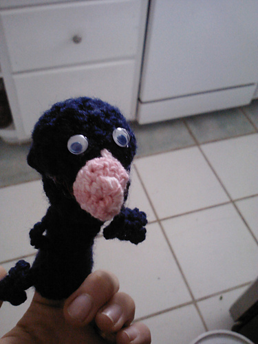 Ravelry: Grover Finger Muppet pattern by Mad Crochet Scientist