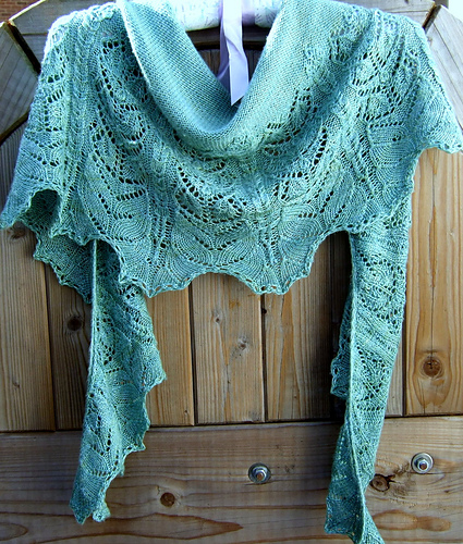 Ravelry: Song Thrush pattern by Kristina Vilimaite