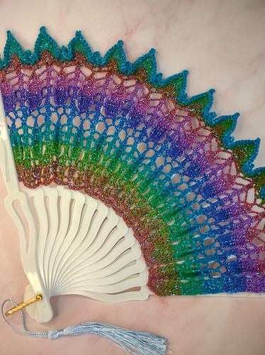 Ravelry: Leaf lace hand fan pattern by Brandi Brewer