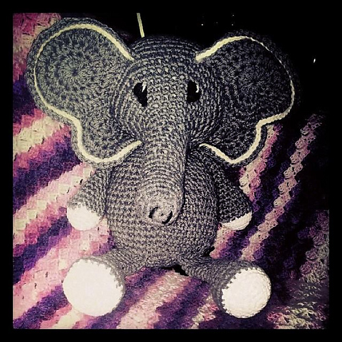 Ravelry: Stor virkad elefant pattern by Lina Månulv