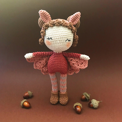 Ravelry: Bailey the batgirl pattern by manuskacrochet