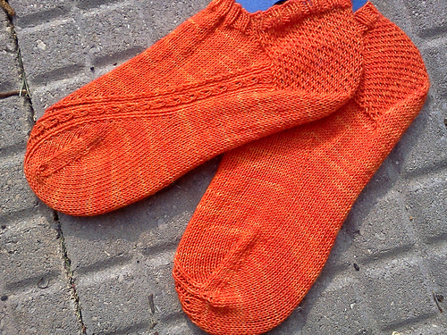 Ravelry: Chain Link Sockettes pattern by Kandice Force