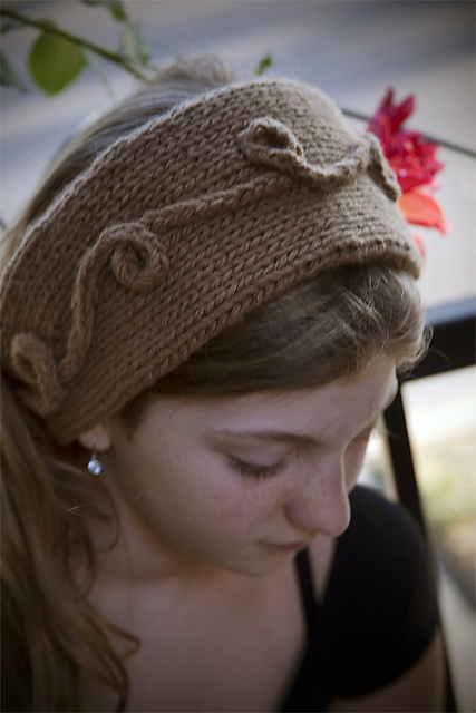 Ravelry: Athena's Crown pattern by Margaret Holzmann