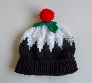 Ravelry: Ladies Christmas Pudding Hat pattern by marianna mel