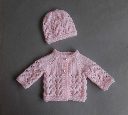Ravelry: Little Bibi - Preemie Baby Set pattern by marianna mel