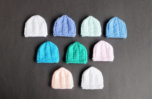 Ravelry: Jack & Jill Micro-Preemie Baby Hats pattern by marianna mel