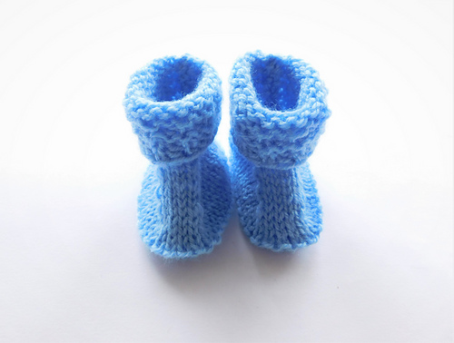 Ravelry: AMITY Newborn Baby Booties pattern by marianna mel