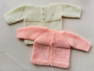 Ravelry: Babbity Baby Jacket pattern by marianna mel