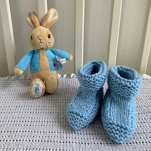 Ravelry: Babbity Baby Booties pattern by marianna mel