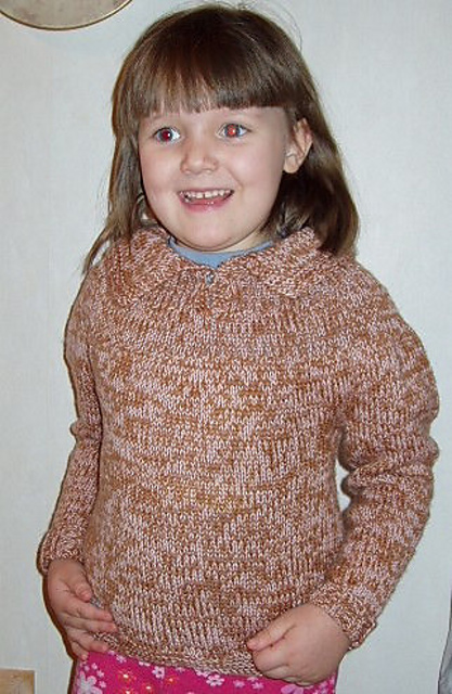 Ravelry: Lasten kaarrokepusero pattern by Marianne Kuokkanen