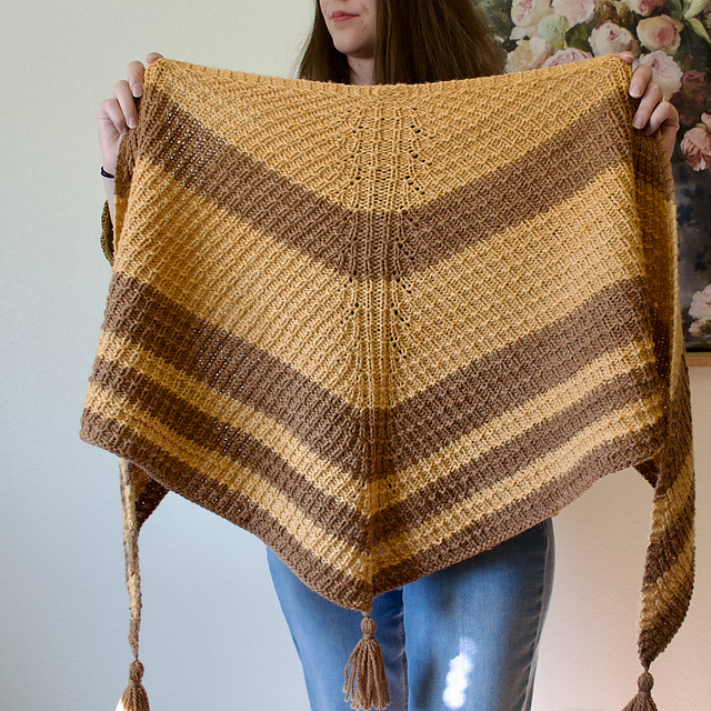 Ravelry: Strongbow pattern by Maria Walters