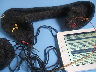 Ravelry: marico's slanted Sleeven