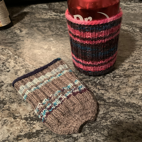 Ravelry: Classic Can Cozy pattern by Knitty Natty