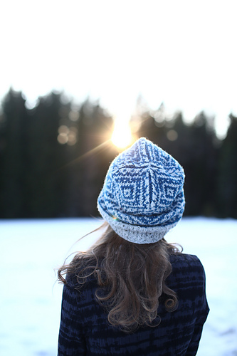 Ravelry: The "Middle of Nowhere" hat pattern by Martin Up North