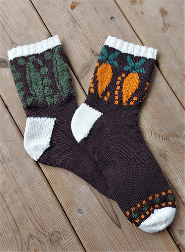 Ravelry: We Go Together pattern by Sarah L Kelly