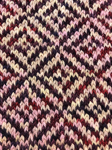 My first(ish) stranded colorwork project : r/knitting
