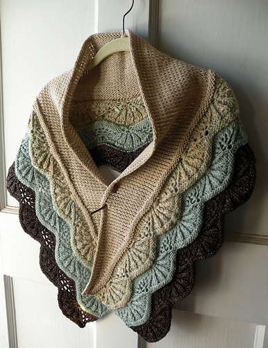 Ravelry: Sea of Shells pattern by Rose Beck