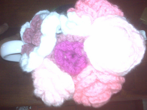 Ravelry: maysoria's May Soria Roses Cozy