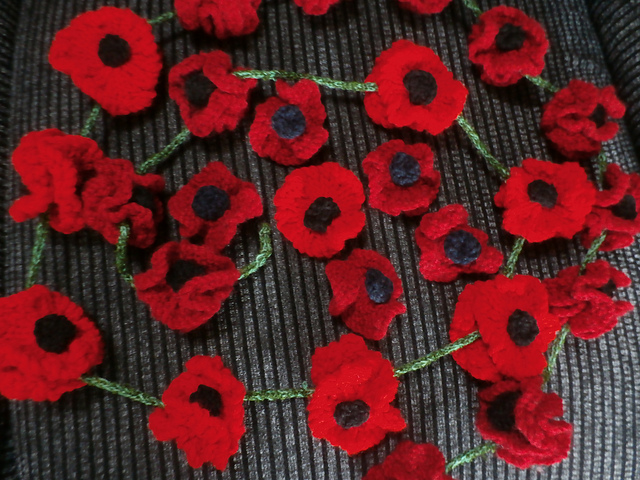 Ravelry: Knitted Poppy 1 pattern by Wonderwool Wales Ltd