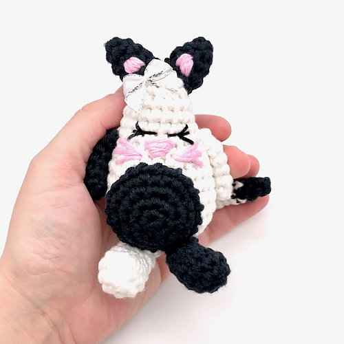 Ravelry: Cat pattern by McCloy’s Crafty Crochet