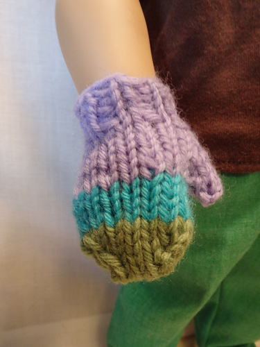Ravelry: Easy Doll Mittens for 18" dolls pattern by Kristina Schmidt