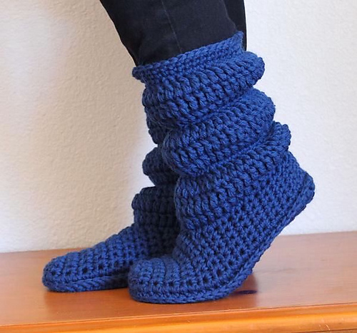 Ravelry: Cozy Slipper Boots for Women pattern by hollydoll