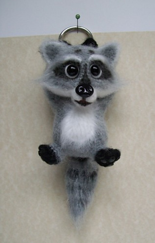 Ravelry: mcvos' keychain raccoon