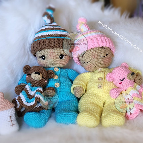 Ravelry: Sleeper Set (for the Bundle Babies) pattern by Megan Stoaks