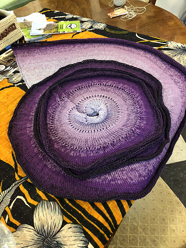 Ravelry: Fibonacci Golden Spiral pattern by Kimberly Golynskiy