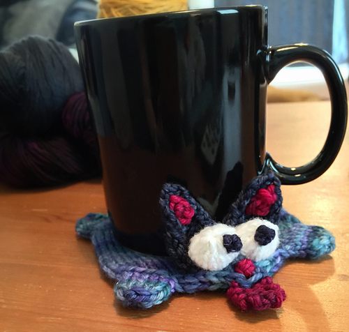 Ravelry: Splat Cat Coaster pattern by cheezombie