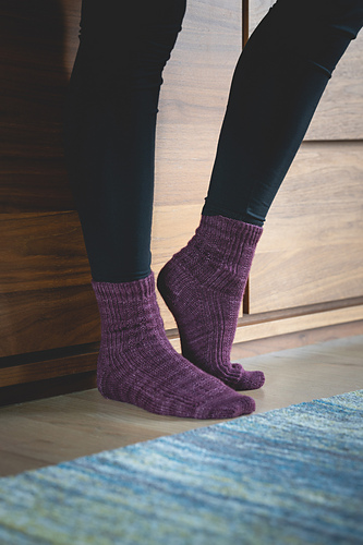 Ravelry: Anacortes Socks pattern by Michele Frazzetta