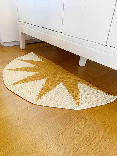 Ravelry: The Elio Rug pattern by Meghan Ballmer