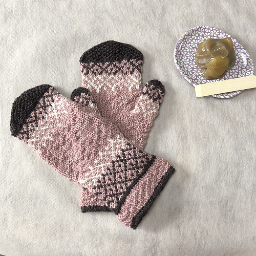 Ravelry: Kanoko&Momo pattern by Megumi Shinagawa