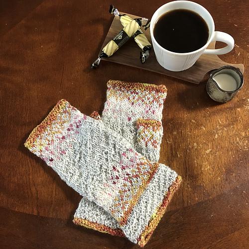 Ravelry: Kanoko&Momo pattern by Megumi Shinagawa