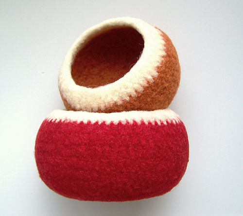Ravelry: Little Felted Pods pattern by Melanie Rice