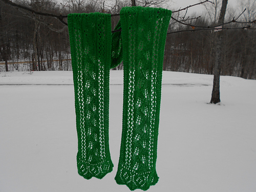 Ravelry: Spring Garland Scarf pattern by Melody Hadley
