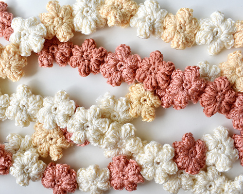 Ravelry: Sweet Daisy Flower Crown pattern by Meredith Buck