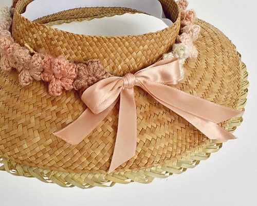 Ravelry: Sweet Daisy Flower Crown pattern by Meredith Buck